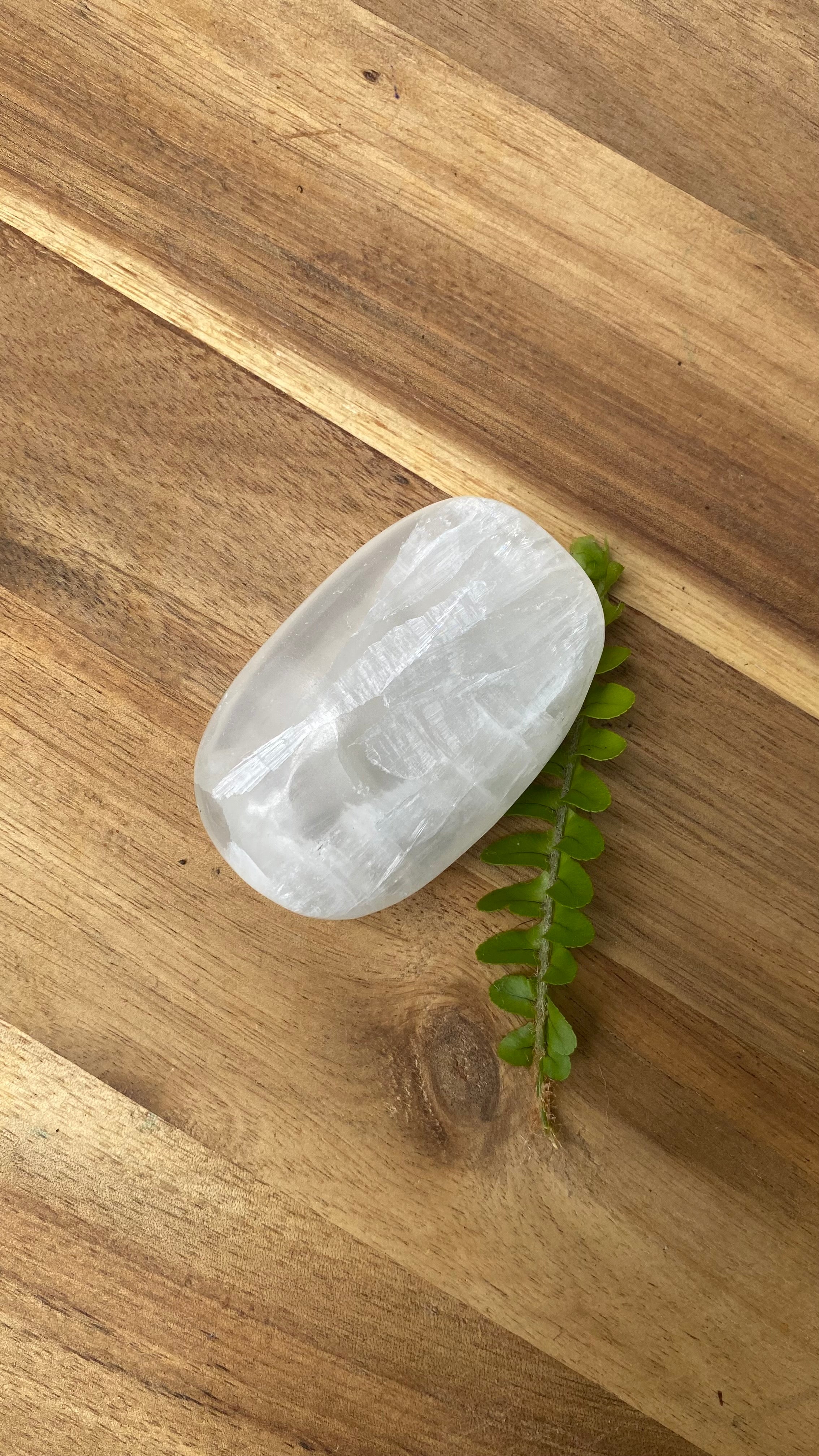 Afghanistan jade palm – Crystal Vibes And Energy